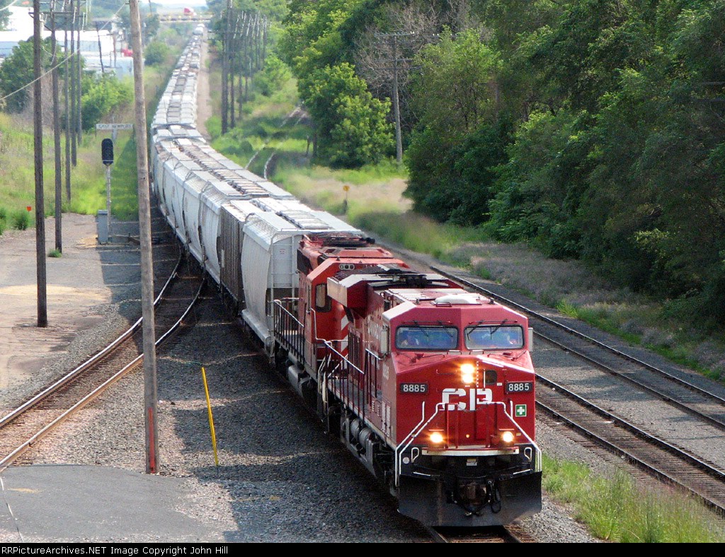 090803030 Westbound CP freight passes CTC Newport Jct.